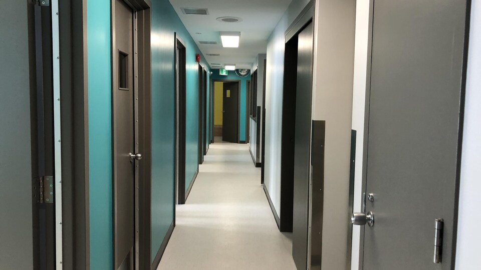 Rare incursion dans les locaux du centre jeunesse Val-du-Lac | Radio ...