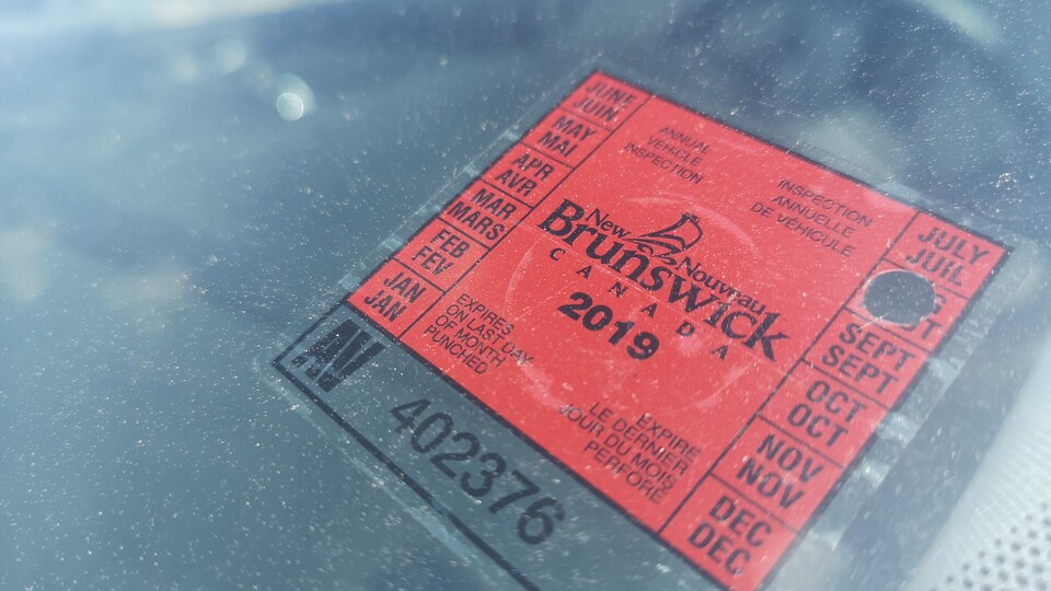 Fausses vignettes d'inspection : un problème récurrent au Nouveau ...