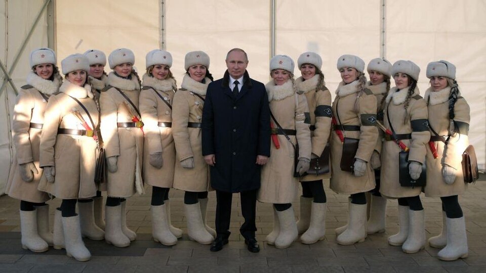 La Russie célèbre les 75 ans du sanglant triomphe de Stalingrad | ICI ...