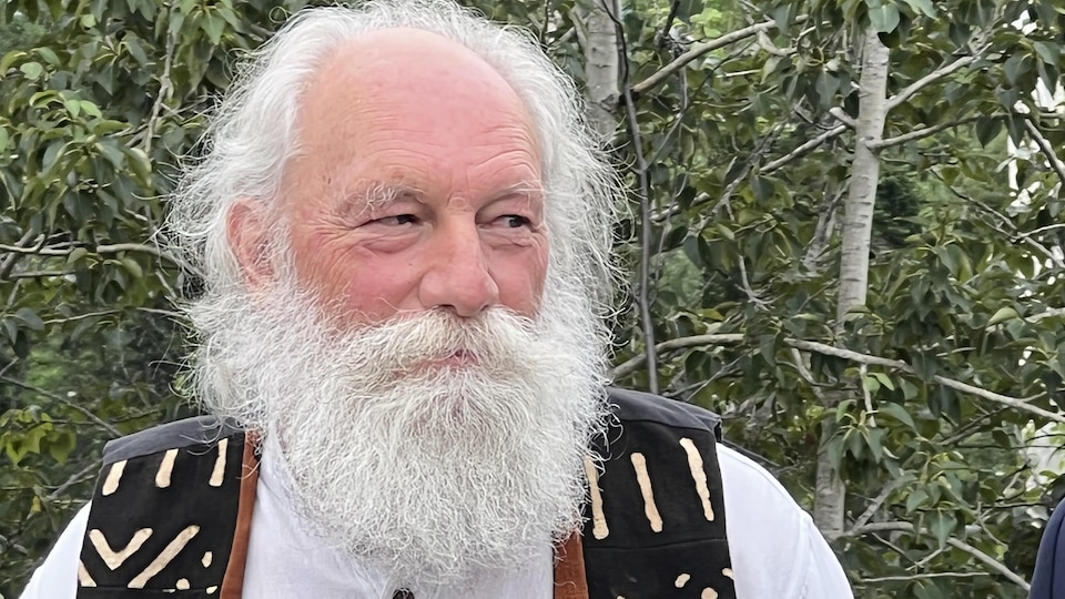 Tournoi des candidats : Yv Bonnier-Viger candidat de QS dans la ...