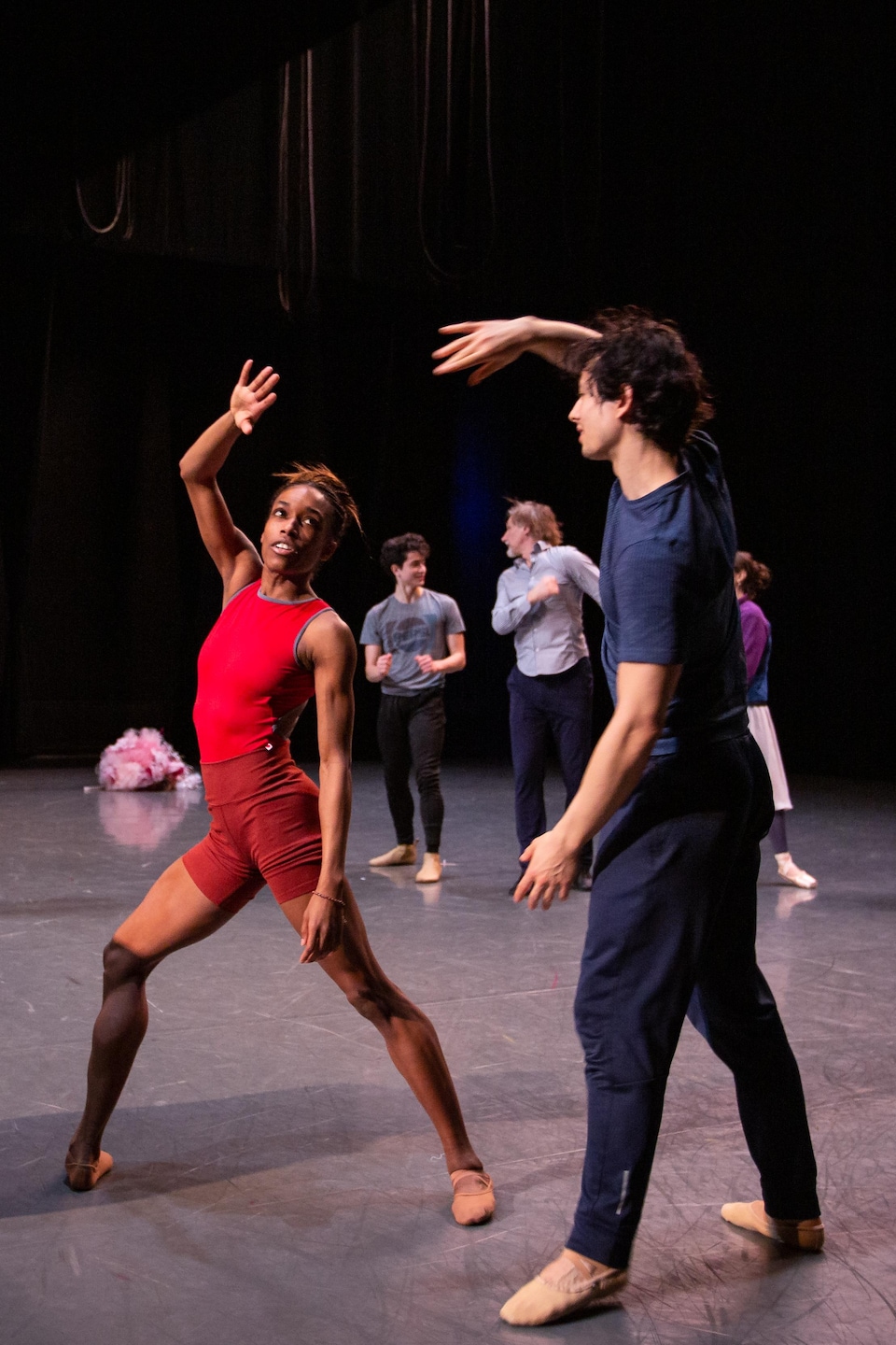 Les Grands Ballets défient la hiérarchie avec Roméo et Juliette | Radio ...