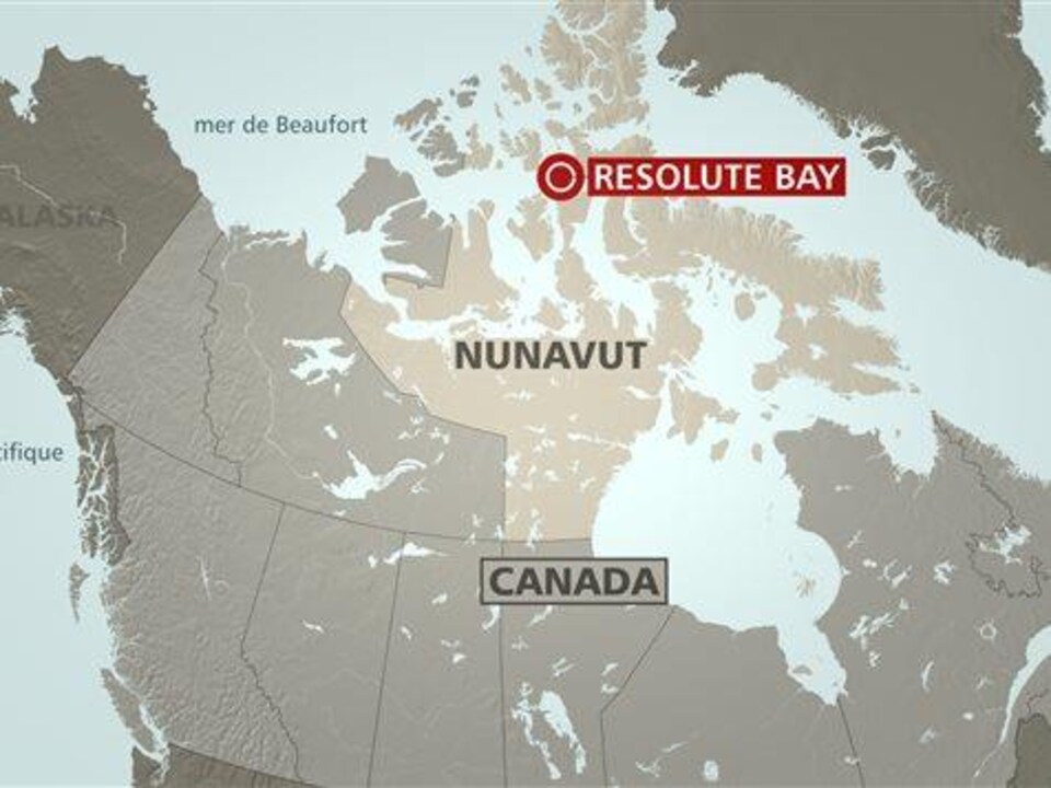 De gigantesques trous se forment dans le plancher océanique de la mer ...