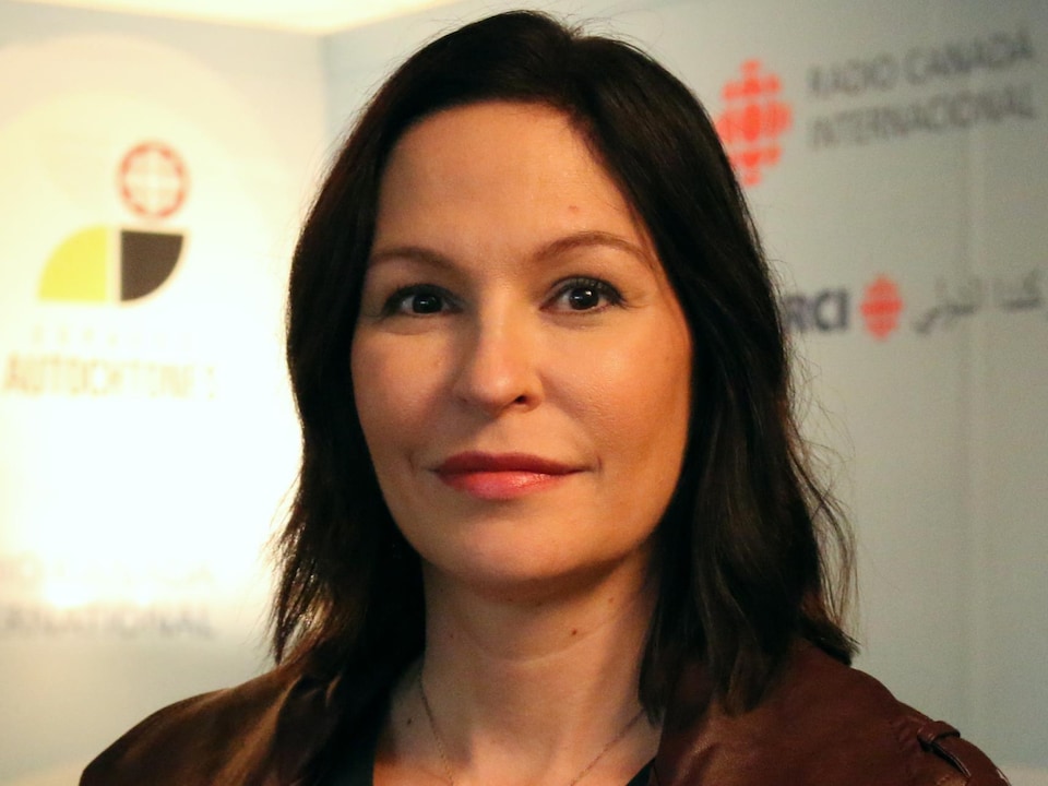 Comment les médias couvrent-ils les enjeux autochtones?