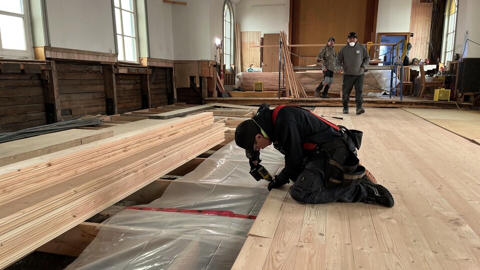 Travaux de restauration à la chapelle Sacré-Cœur de Uashat | Radio ...