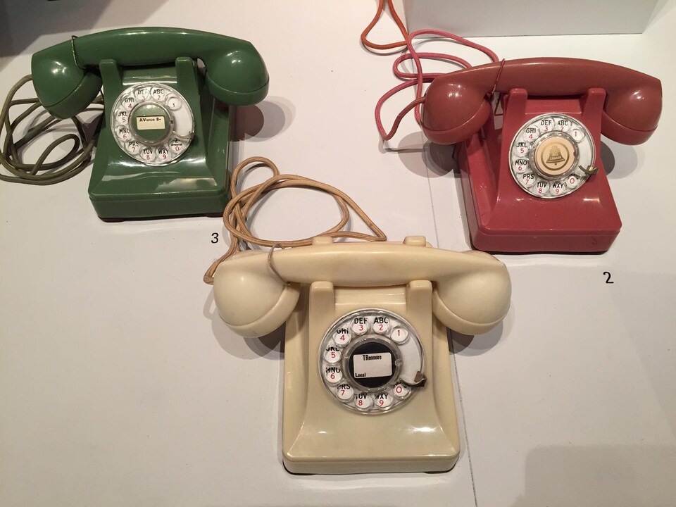 Allô Montréal , un rappel de l'évolution du téléphone | Radio-Canada.ca