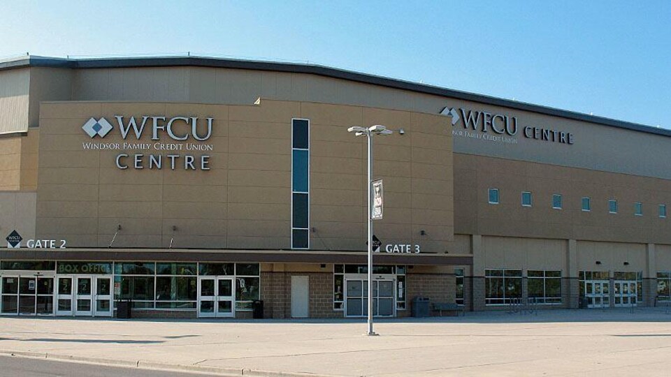 Les Spitfires de Windsor entament une nouvelle saison avec un nouveau ...