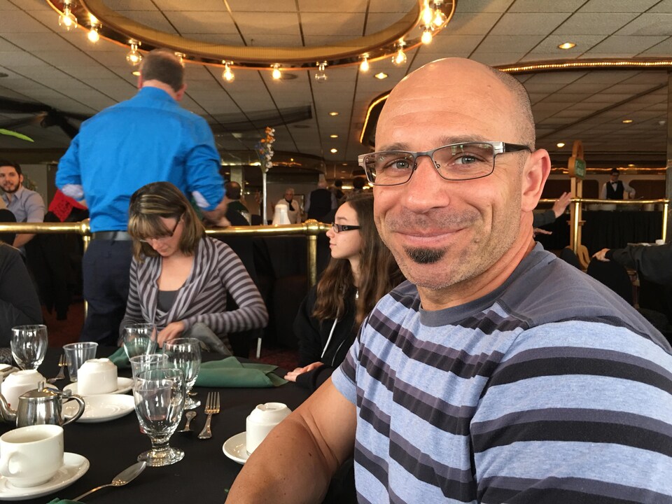 Émotions et espoirs au dernier rassemblement de francophones à la Place ...