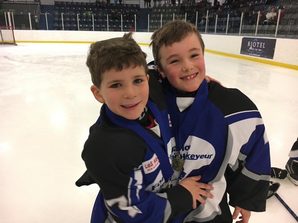 Des champions matanais au Tournoi de hockey Denis Labrie de Matane ...