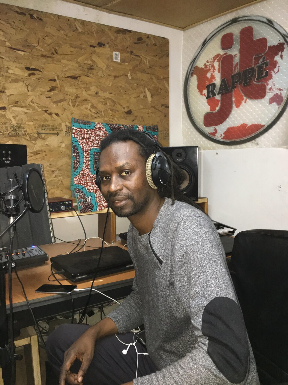 Un téléjournal rappé au Sénégal | Radio-Canada.ca