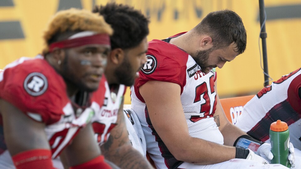 Adam Auclair s’attire les éloges avec le Rouge et Noir d’Ottawa | Radio ...