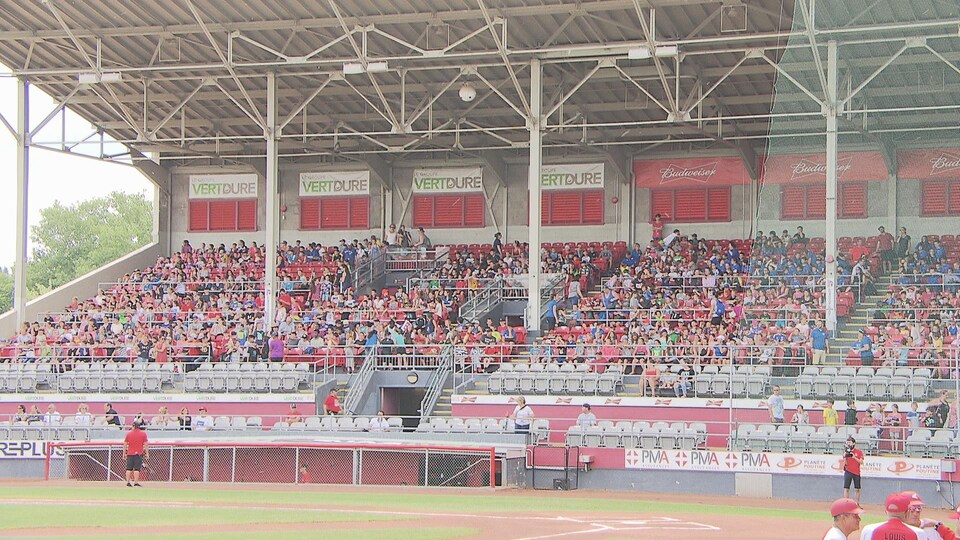 Plus de spectateurs dans le nid des Aigles?