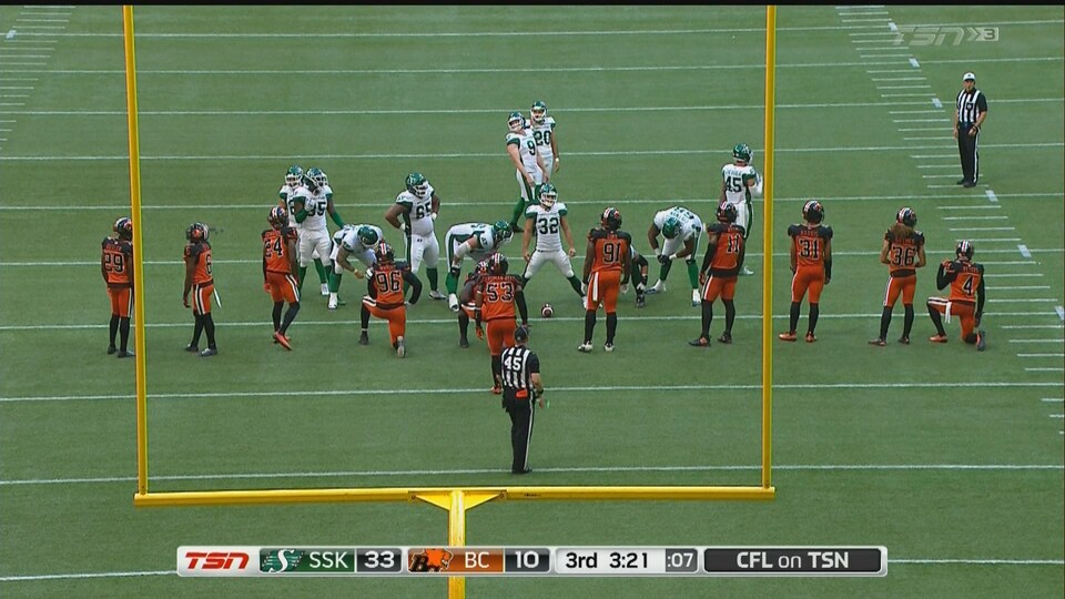 Alexandre Gagné des Roughriders prépare déjà son après-carrière | Radio ...
