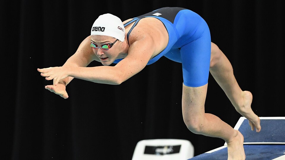 Record du monde au 100 m style libre en petit bassin | Radio-Canada.ca
