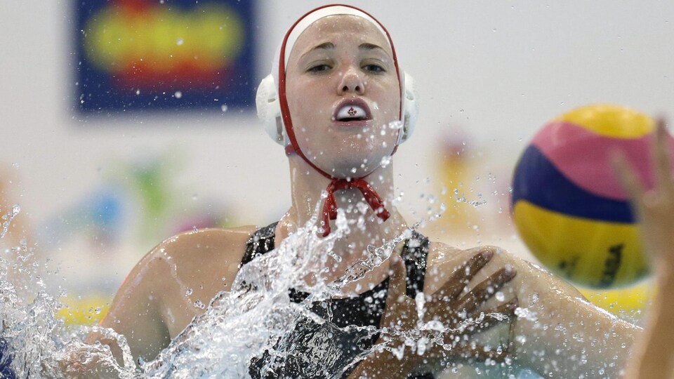 Les poloïstes canadiennes terminent au pied du podium à la Super Finale ...