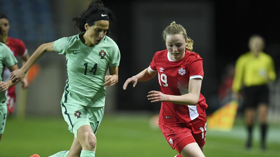 Évelyne Viens et Gabrielle Carle choisies au sein de l'équipe nationale ...