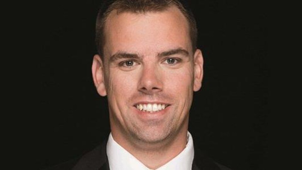 Joey Abrams quitte les Alouettes | Radio-Canada.ca