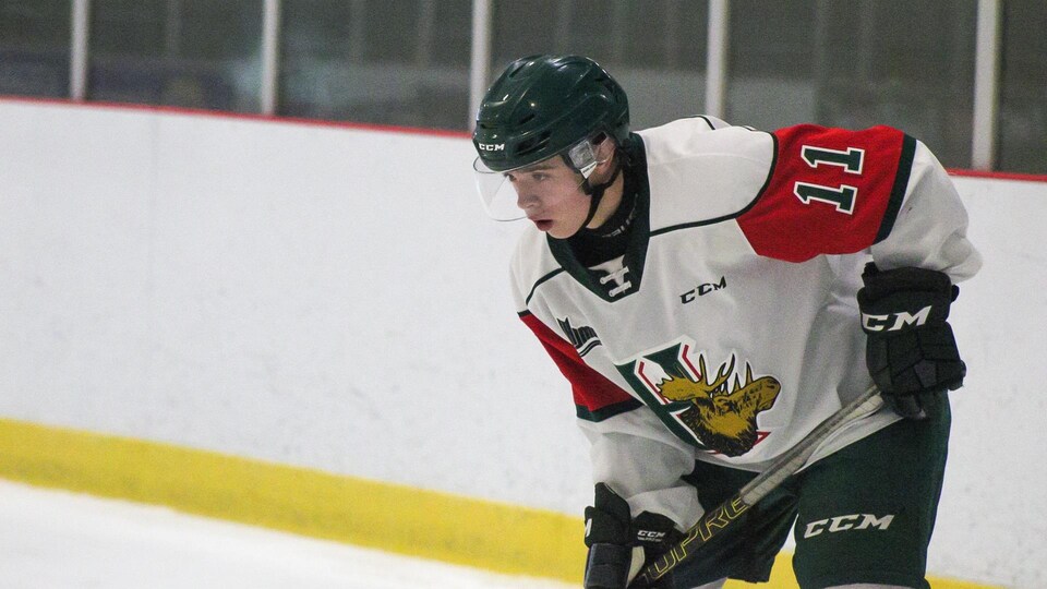 Jordan Dumais, une carte cachée du prochain repêchage de la LNH | Radio ...