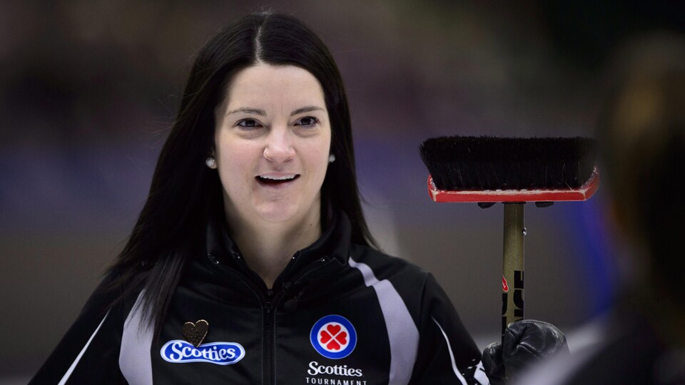 Einarson affrontera Jones en finale du Tournoi des cœurs | Radio-Canada.ca