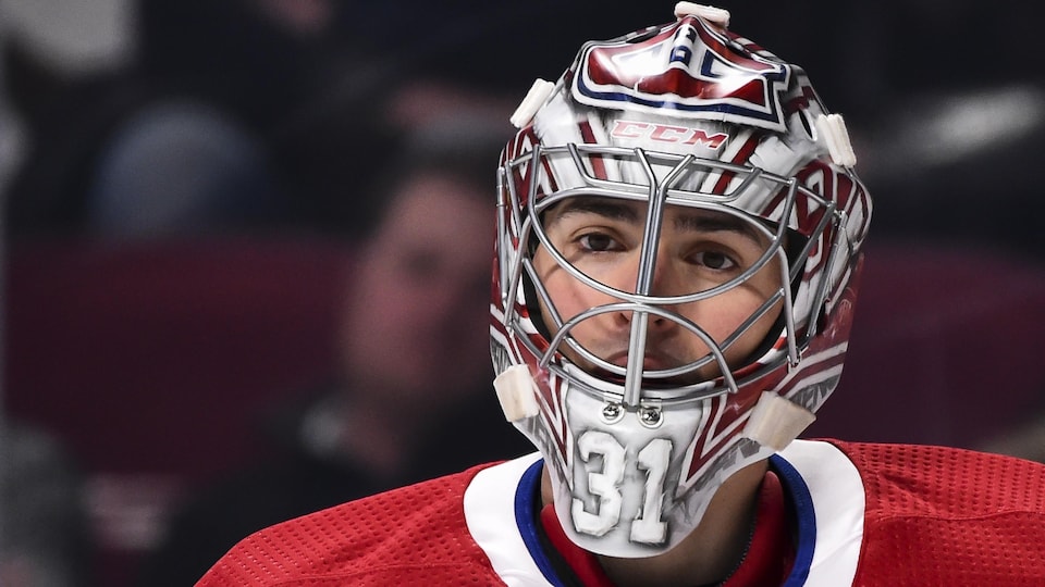 Carey Price en uniforme pour passer le bon message | Radio-Canada.ca