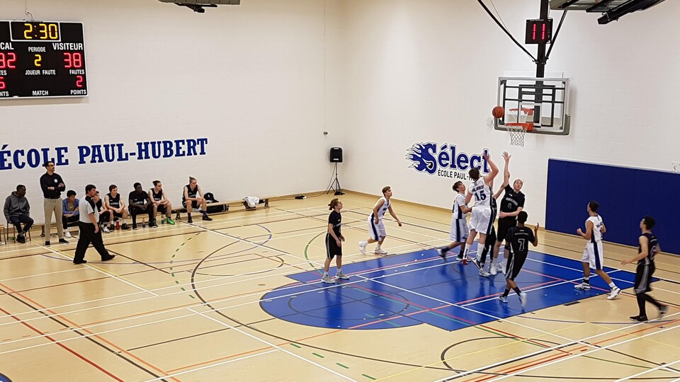 Victoire du Sélect de l'Ecole Paul-Hubert