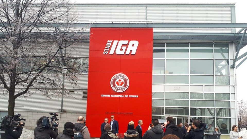 Le stade Uniprix devient le stade IGA | ICI Radio-Canada.ca