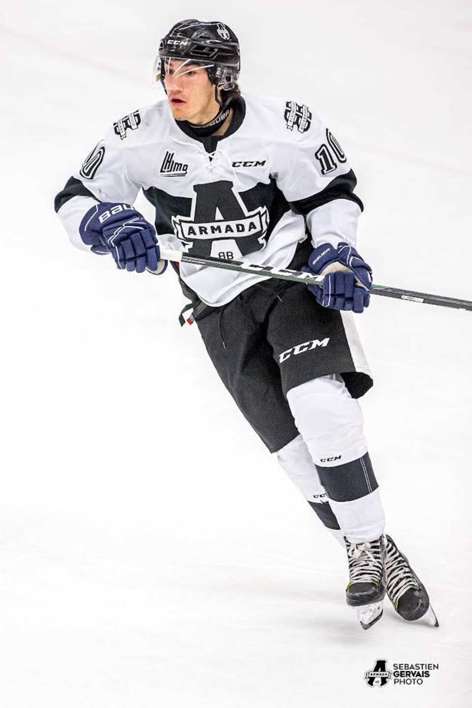 LHJMQ : Antoine Roy ne veut pas rater sa chance avec l’Armada | Radio ...