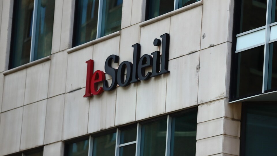 Québecor maintiendrait une salle de rédaction indépendante pour Le ...