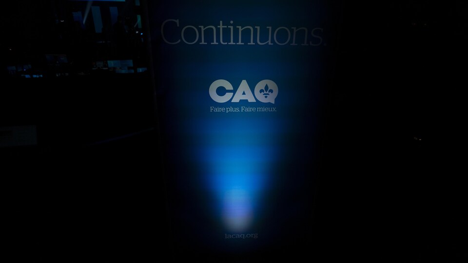 La CAQ majoritaire : La place des autres partis