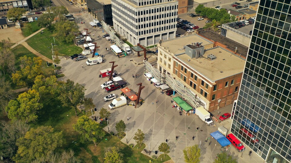 Le marché fermier de Regina déménage temporairement au parc de la ...