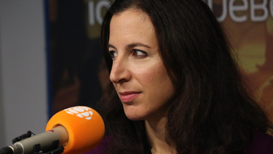 La journaliste Rima Elkouri et son tout premier roman sur le génocide ...