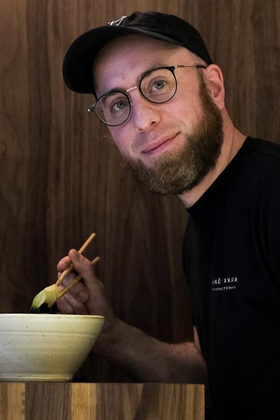 Rigueur artistique dans la cuisine du Honō Ramen | Radio-Canada.ca