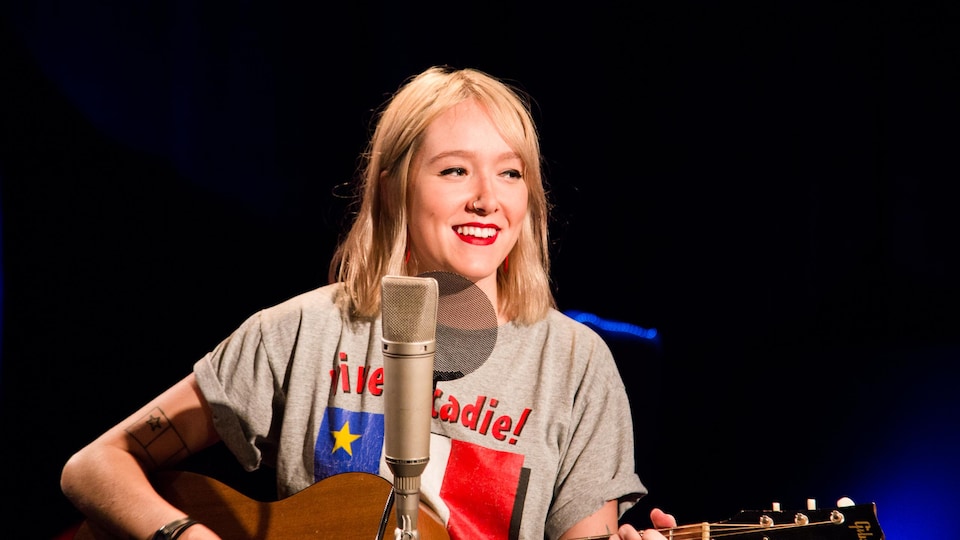 Une première chanson de Noël pour Katrine Noël