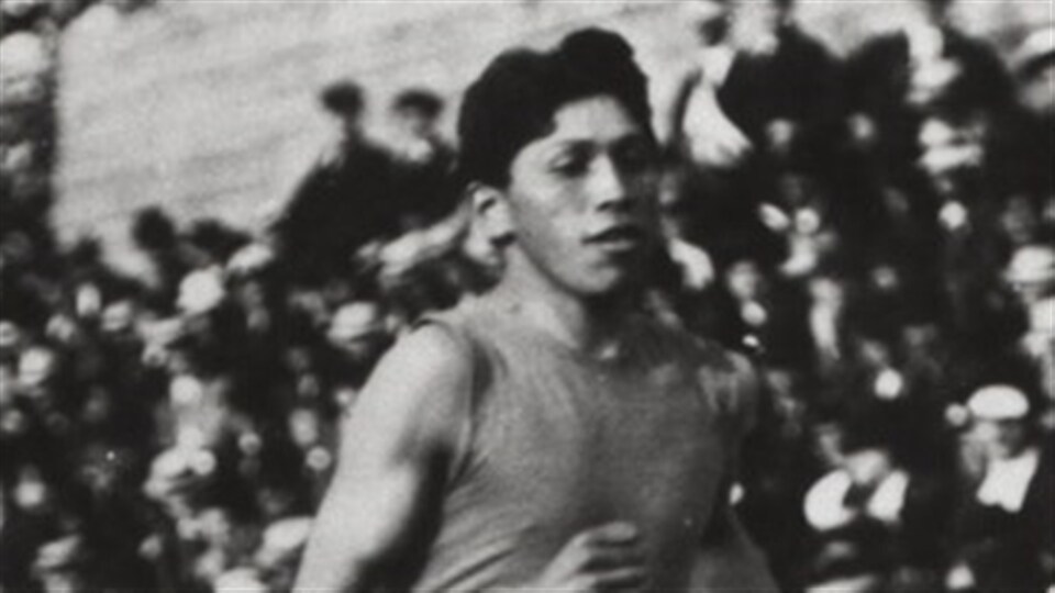 La chronique du Muwin : Tommy Longboat, le plus grand coureur autochtone