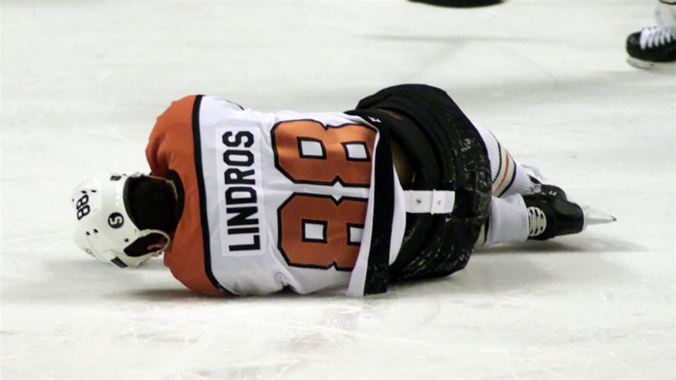 Lindros arrive à Québec... 30 ans plus tard | Radio-Canada.ca