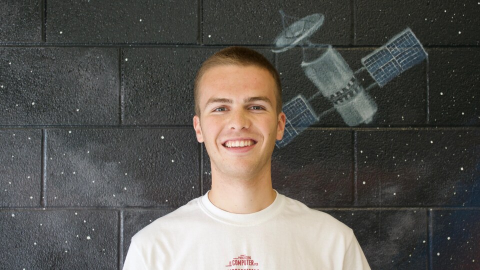 Le franco-manitobain André Marchildon travaille en aérospatiale à Toronto