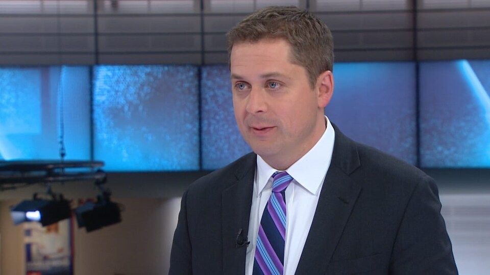 Les Conservateurs en mode séduction à Québec