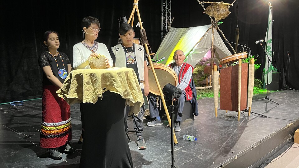 Bilan du colloque Pakatakan à Uashat mak Mani-utenam