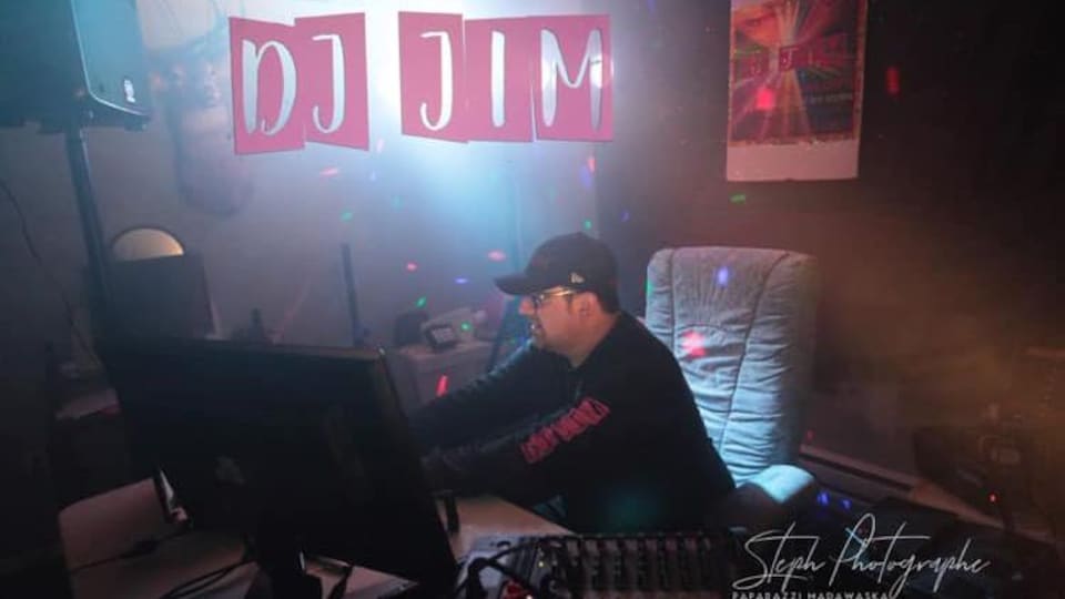 Le DJ Jim d'Edmundston fait fureur en Acadie et au delà