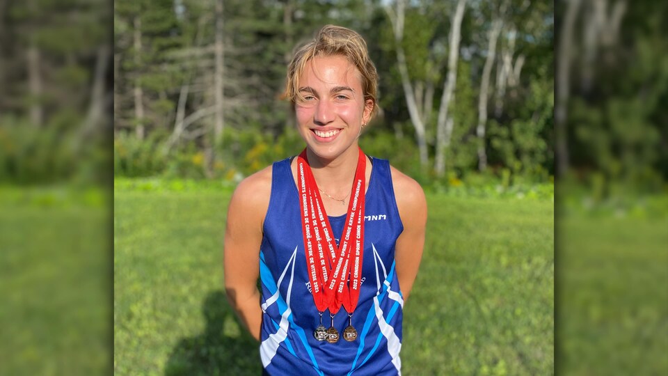 Une kayakiste réginoise remporte trois médailles au championnat national