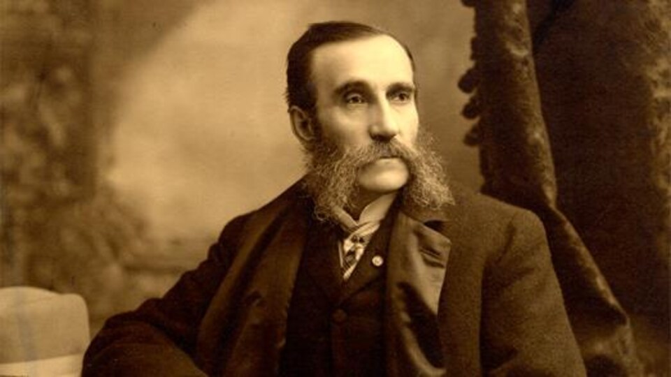 Félix-Gabriel Marchand, le dernier premier ministre-écrivain