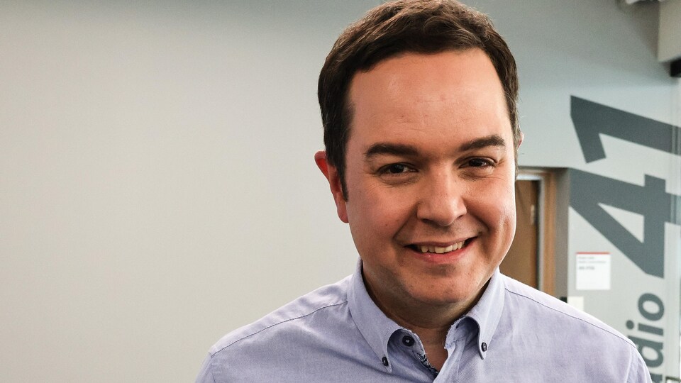 Arts visuels, littérature et danse : les intérêts culturels de Gérald ...