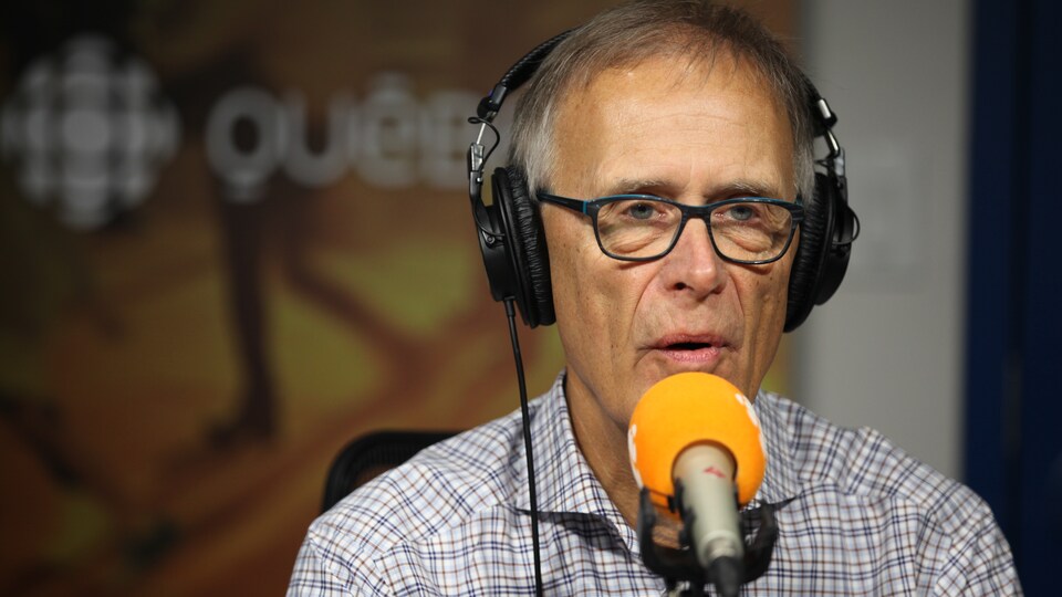 Dans la cour des grands... et des gérants d’estrade, un livre de ...