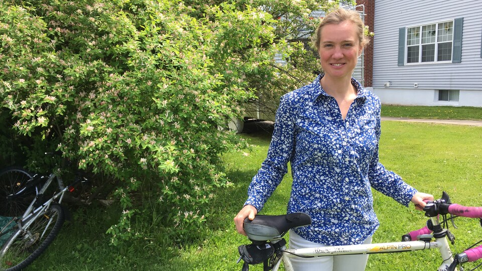 Le débat continue sur le port du casque de vélo