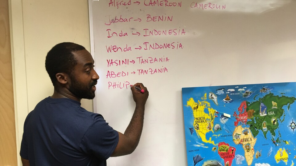 Faciliter les rapports entre immigrants et population locale