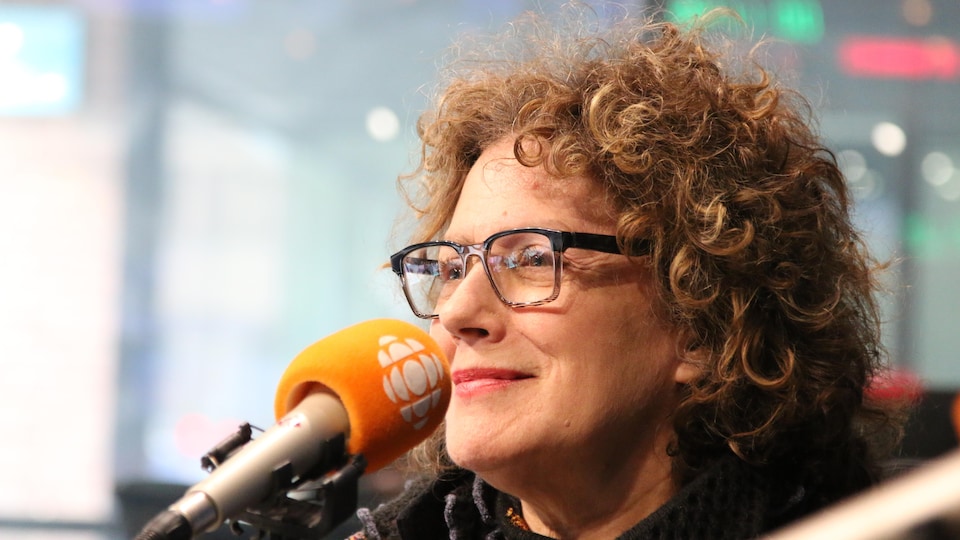 Version revisitée de la biographie de Riopelle publiée chez Québec Amérique