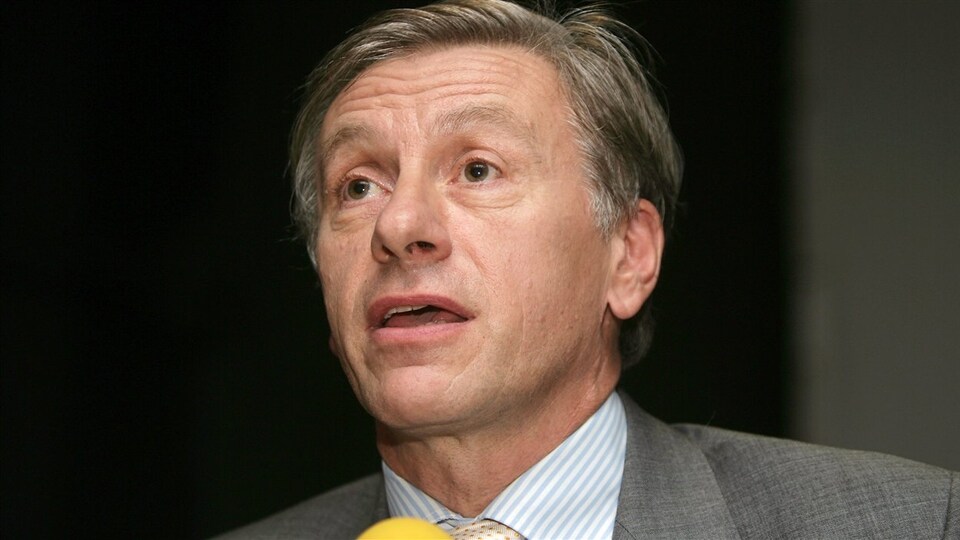 Jean-Christophe Rufin nous parle de son plus récent roman