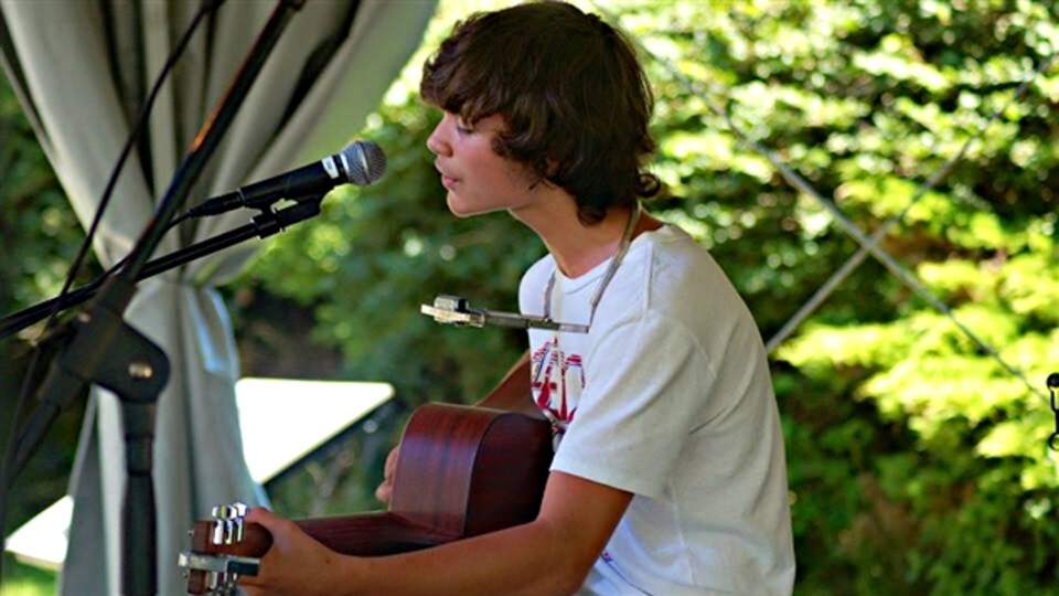 Jacques Surette, un jeune chanteur fier de ses racines 1re partie