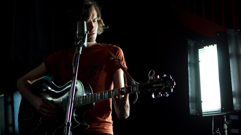 Le silence : l’album-surprise de Jimmy Hunt