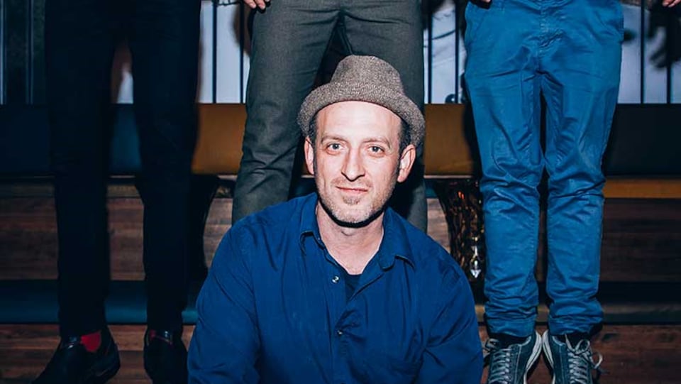 Juste Robert nous parle d’amour dans son nouveau mini-album