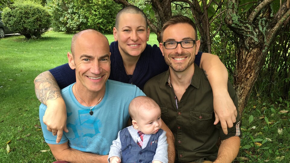 Porter un enfant pour autrui: le témoignage de Kathleen Mathieu Bourassa